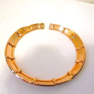 Joan Boyce | Jewelry | Joan Boyce Rosetone Textured Wire Statement ...